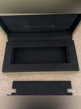 Van Cleef & Arpels | Jewelry | Nwot Van Cleef Arpels Gift Box | Poshmark